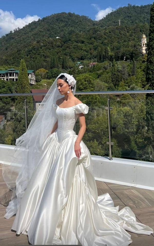 Princess White Ivory Wedding Dresses Sparkle Satin Wedding Ball Gown L ...